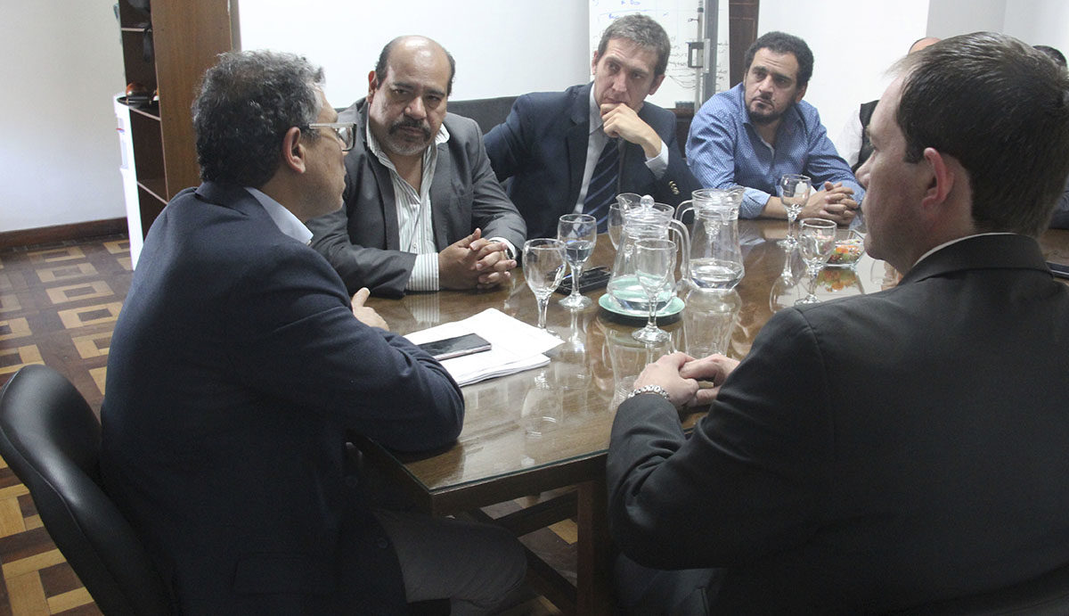 El Interventor del IPSST recibió a la conduccion de ATEPySS – Noticias ...